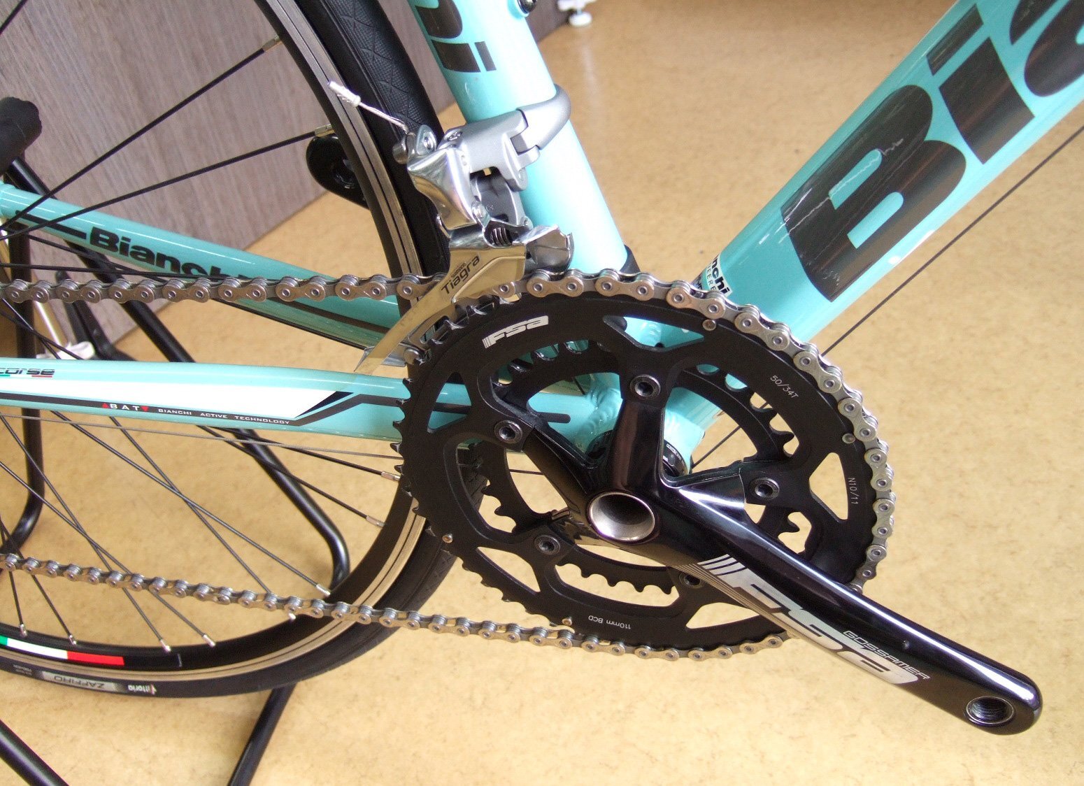 Bianchi NIRONE 7 C2C（ビアンキ ニローネ 7 C2C）｜BIKE SHOP アティック