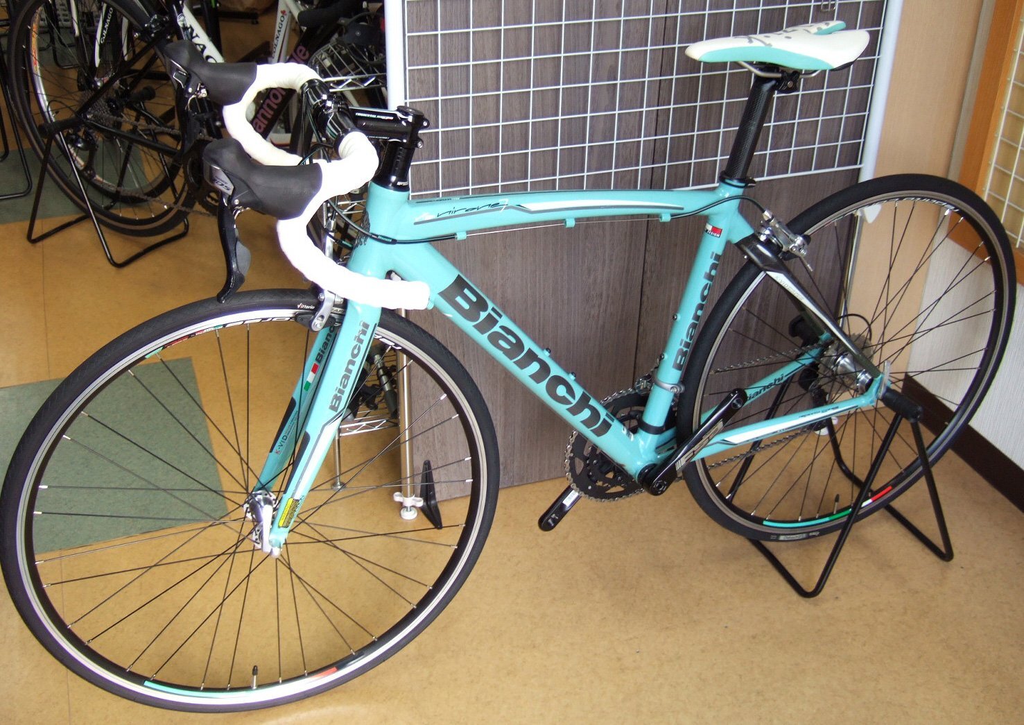 Bianchi NIRONE 7 C2C（ビアンキ ニローネ 7 C2C）｜BIKE SHOP アティック
